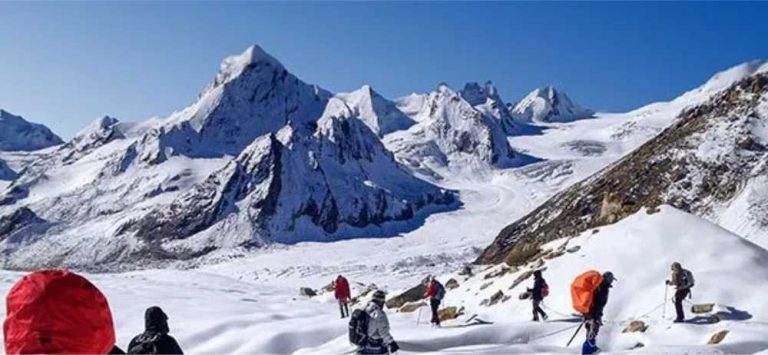 Top Mountains for Trekking in the World (2025) – Epic Hiking Trails