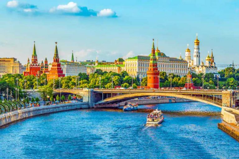 What Are the 5 Largest Countries in the World by Area in 2025?