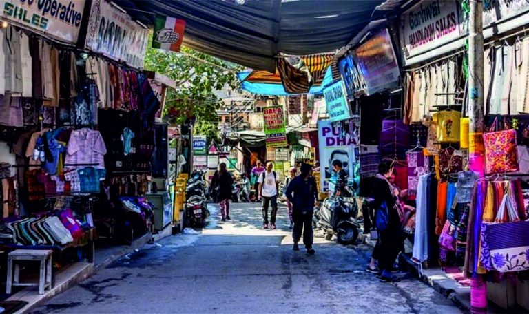 Shopping Paradise: Exploring the Famous Markets of Almora