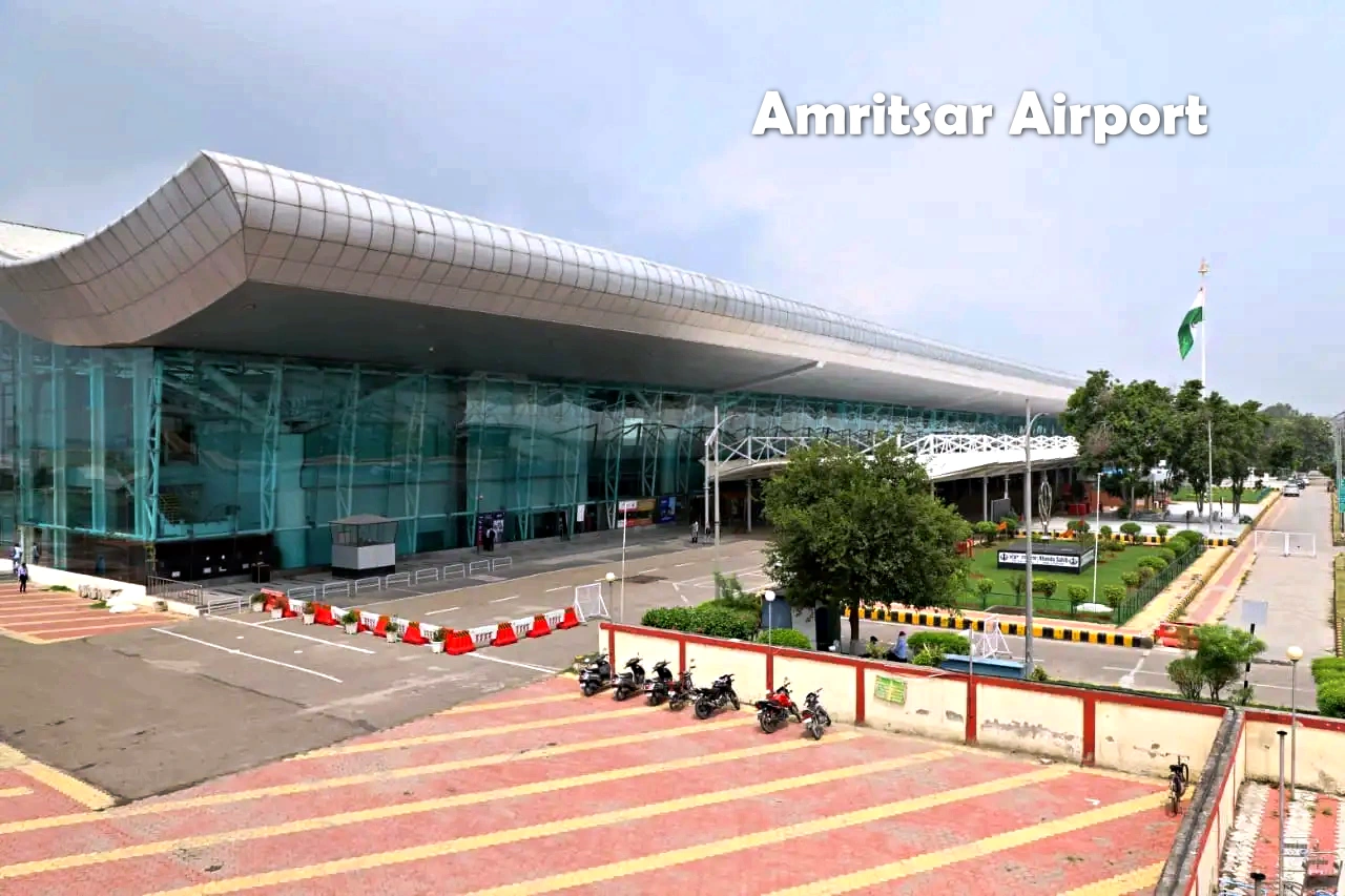 Amritsar Airport: Flights Arrival & Departures, How to Reach, Car ...