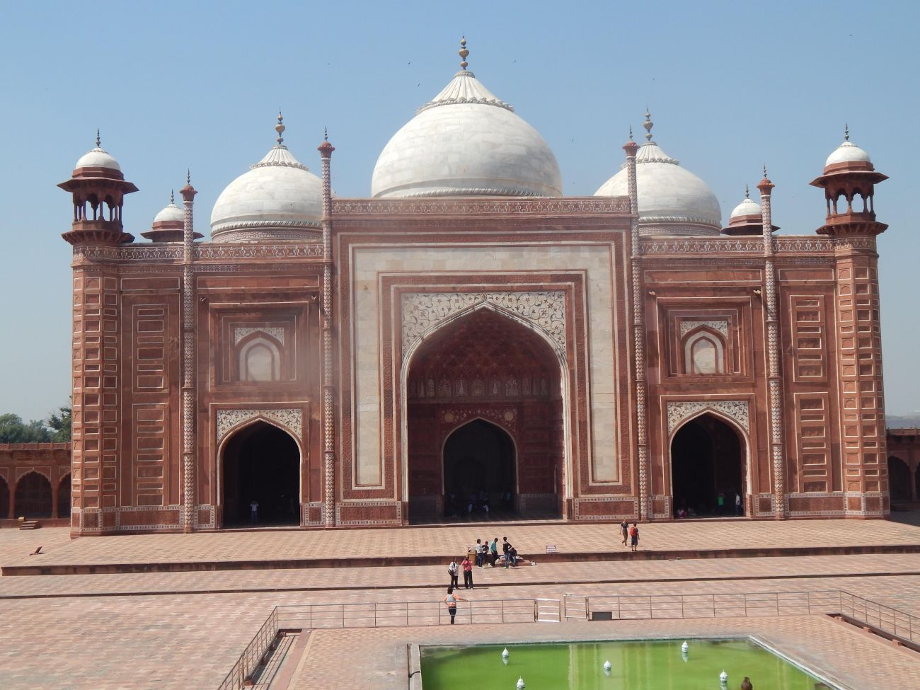 About Jama Masjid Agra