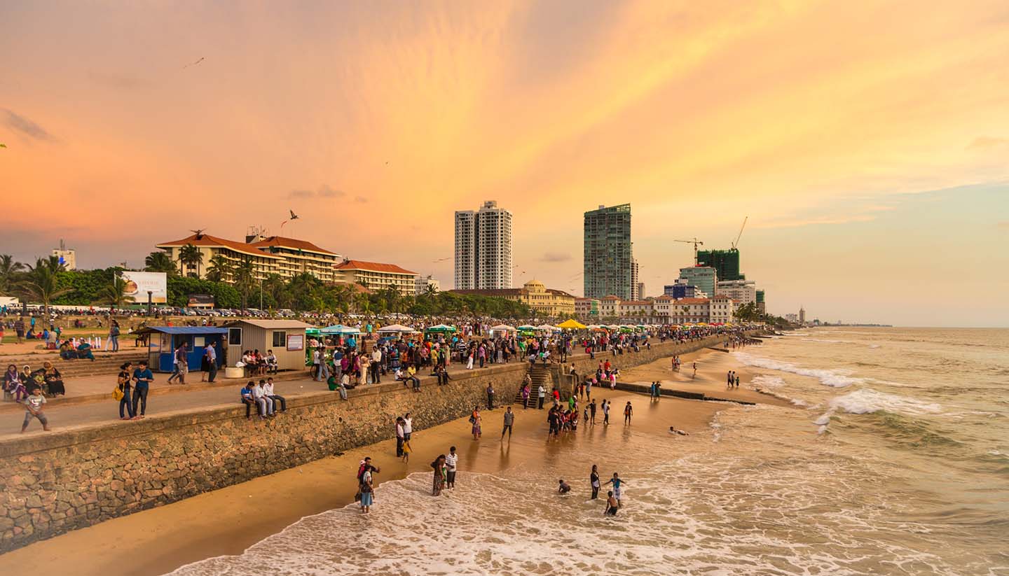 A COMPLETE GUIDE TO SRI LANKA