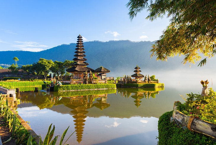 Beautiful and Famous Tourist Places in Bali | Best Time to Visit Bali